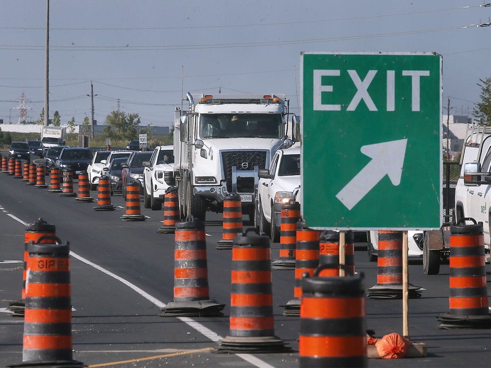 Traffic woes hit Banwell Road and E.C. Row Expressway area | Windsor Star