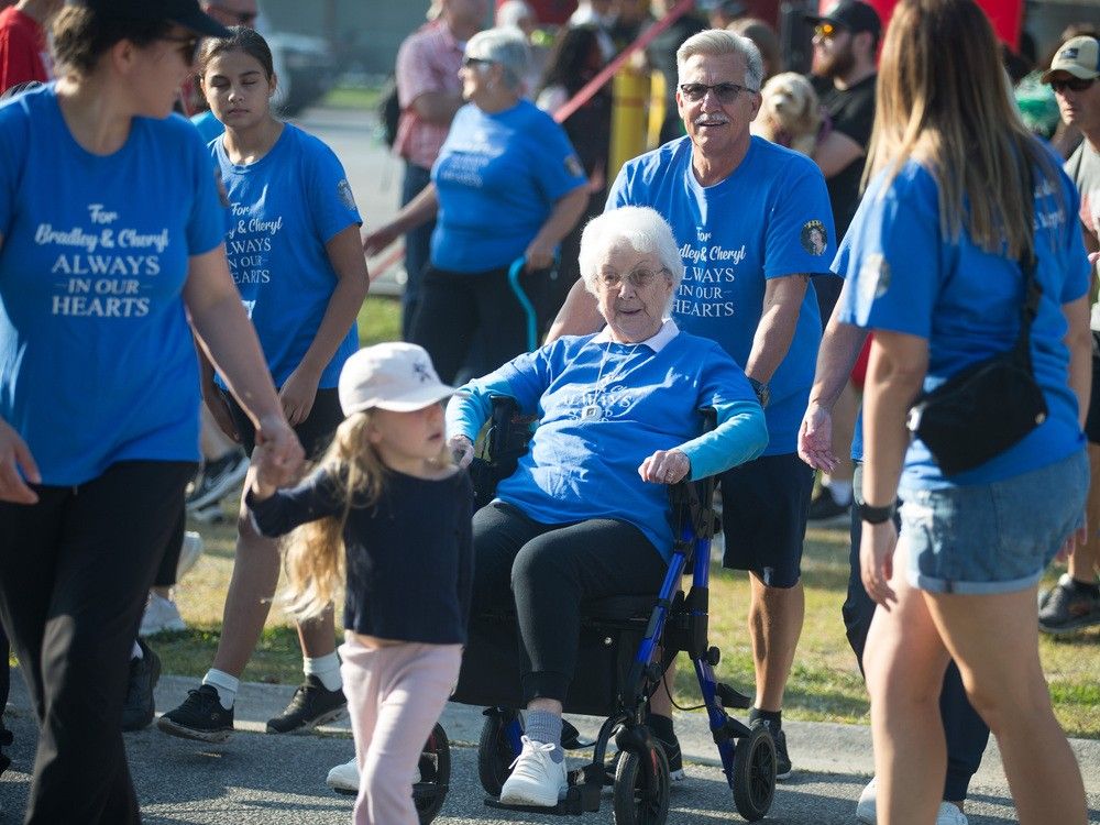 'All of Windsor-Essex' gathers in Tecumseh to run for 'hero' Terry Fox ...