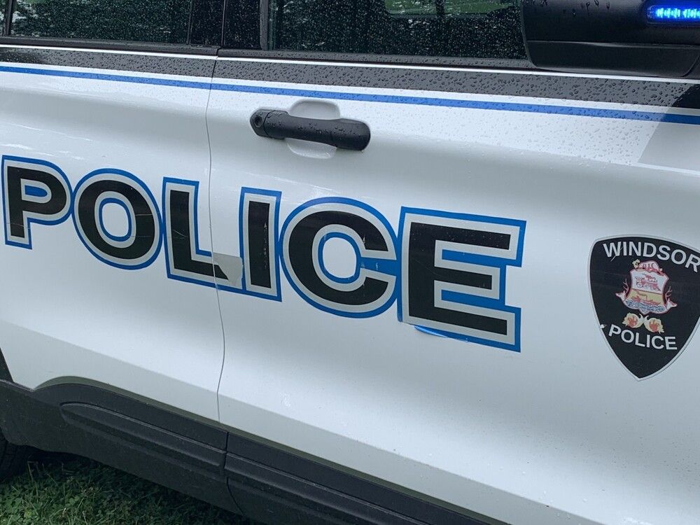 Windsor police charge motorist who fled collision scene | Windsor Star