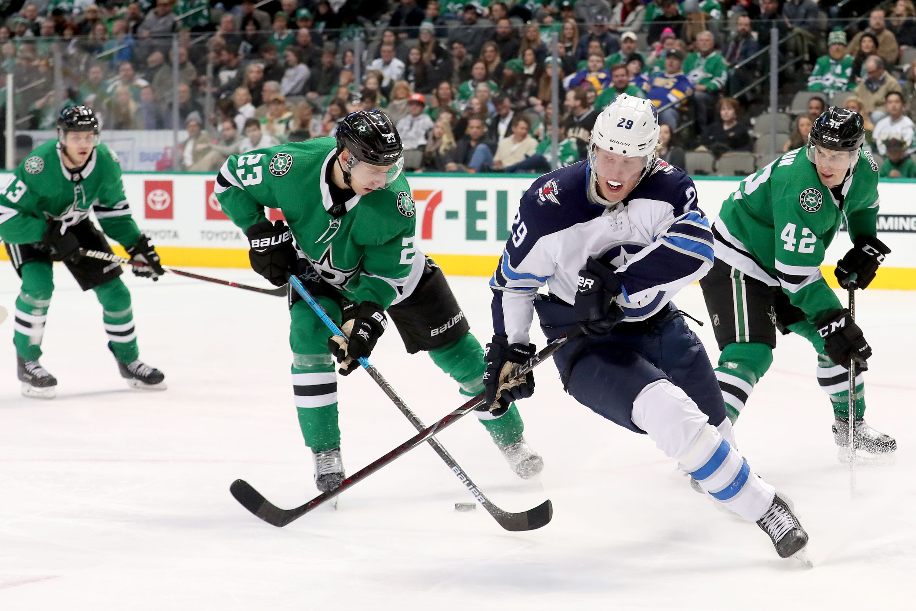 JETS GAME DAY: Centres in the spotlight when Jets, Stars clash ...