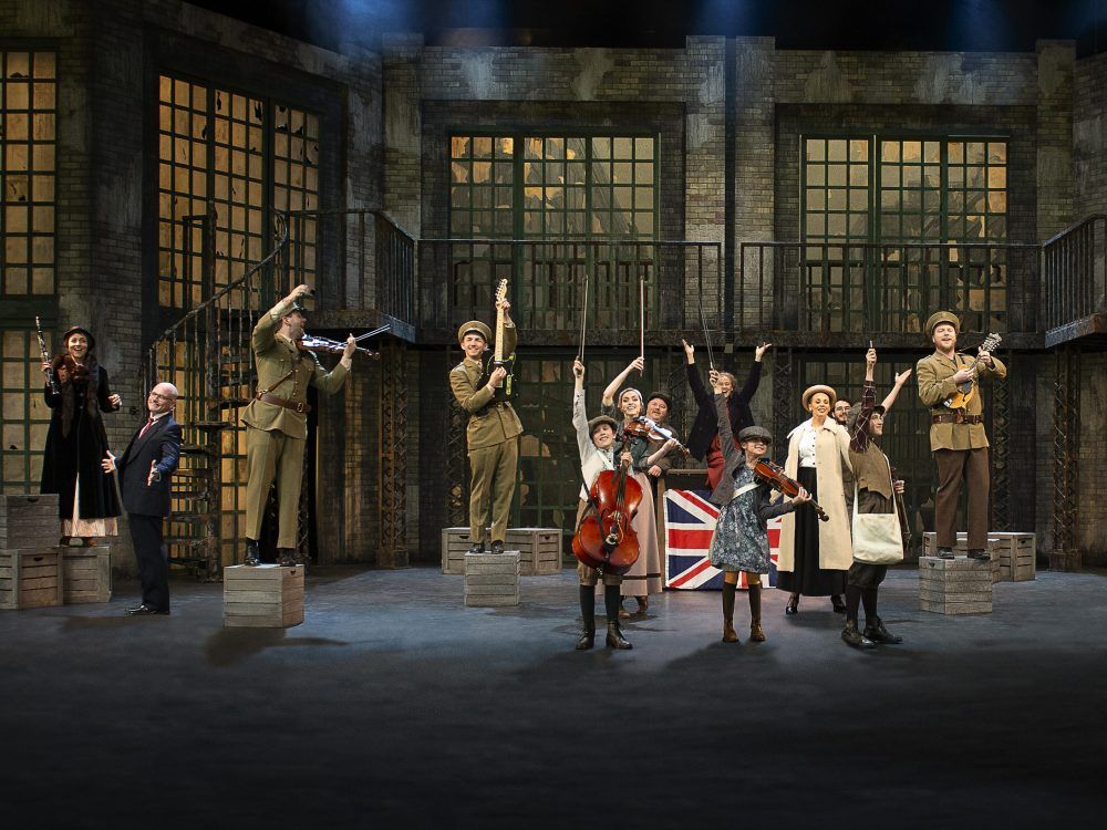 Strike! The Musical, a historic reflection of today's headlines ...