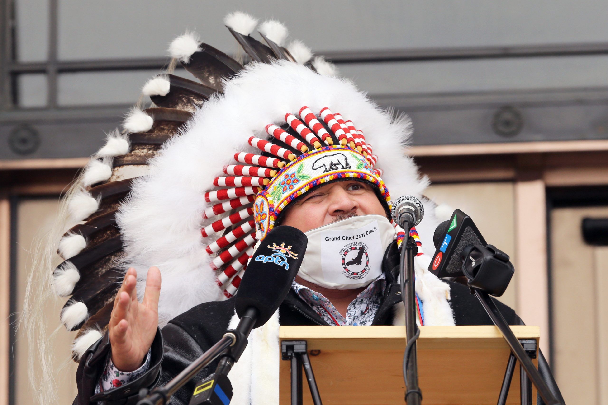 First Nations, provincial leaders meet to explore circular economy ...