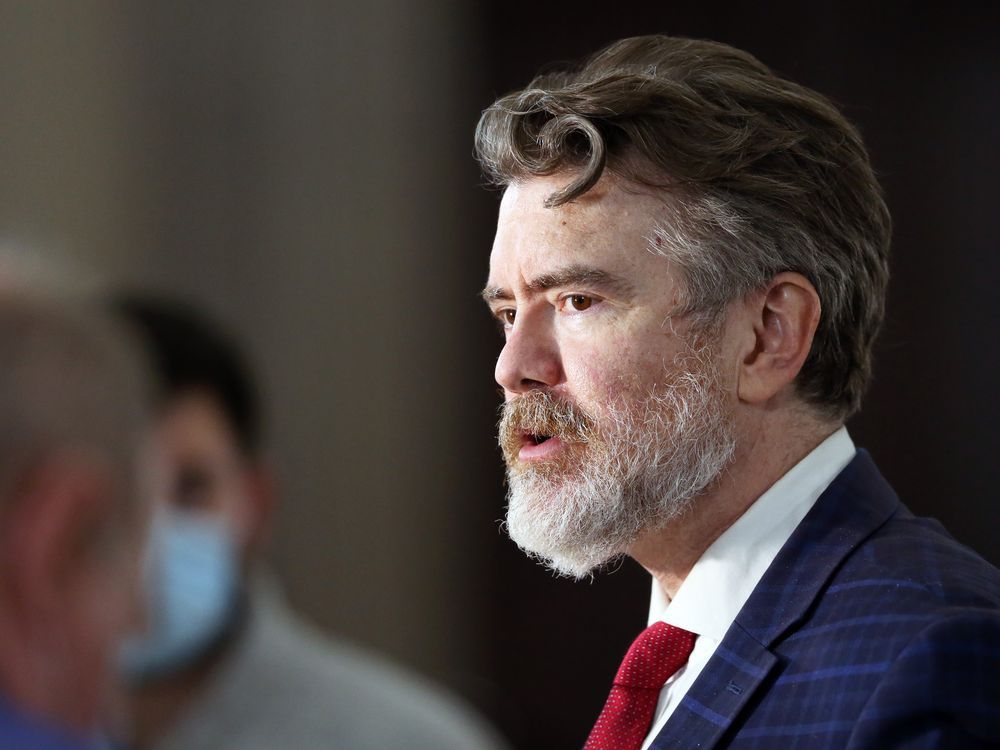 Liberal leader fit to be tied after breaking Leg dress code | Winnipeg Sun