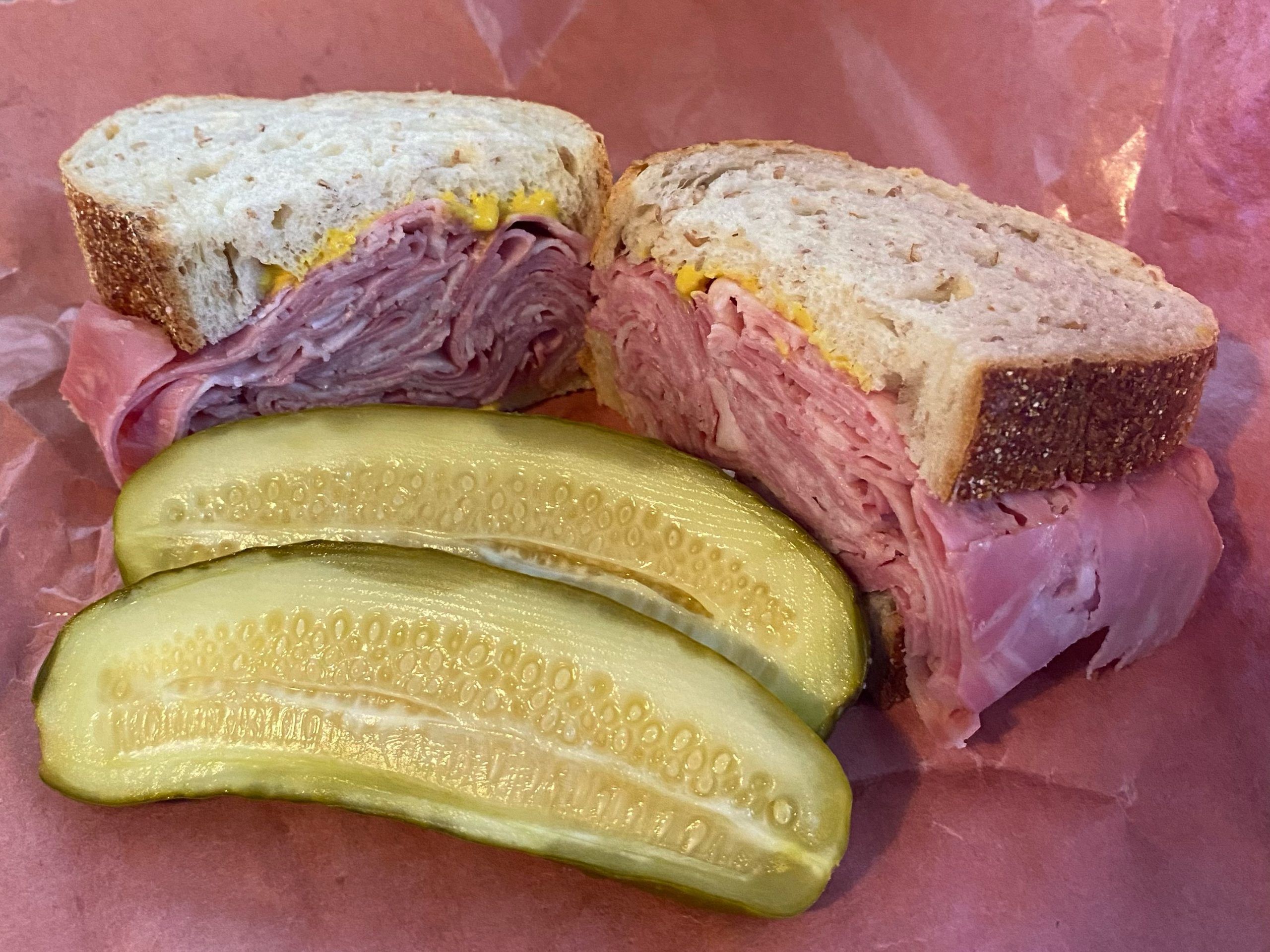 hal's kitchen | Winnipeg Sun