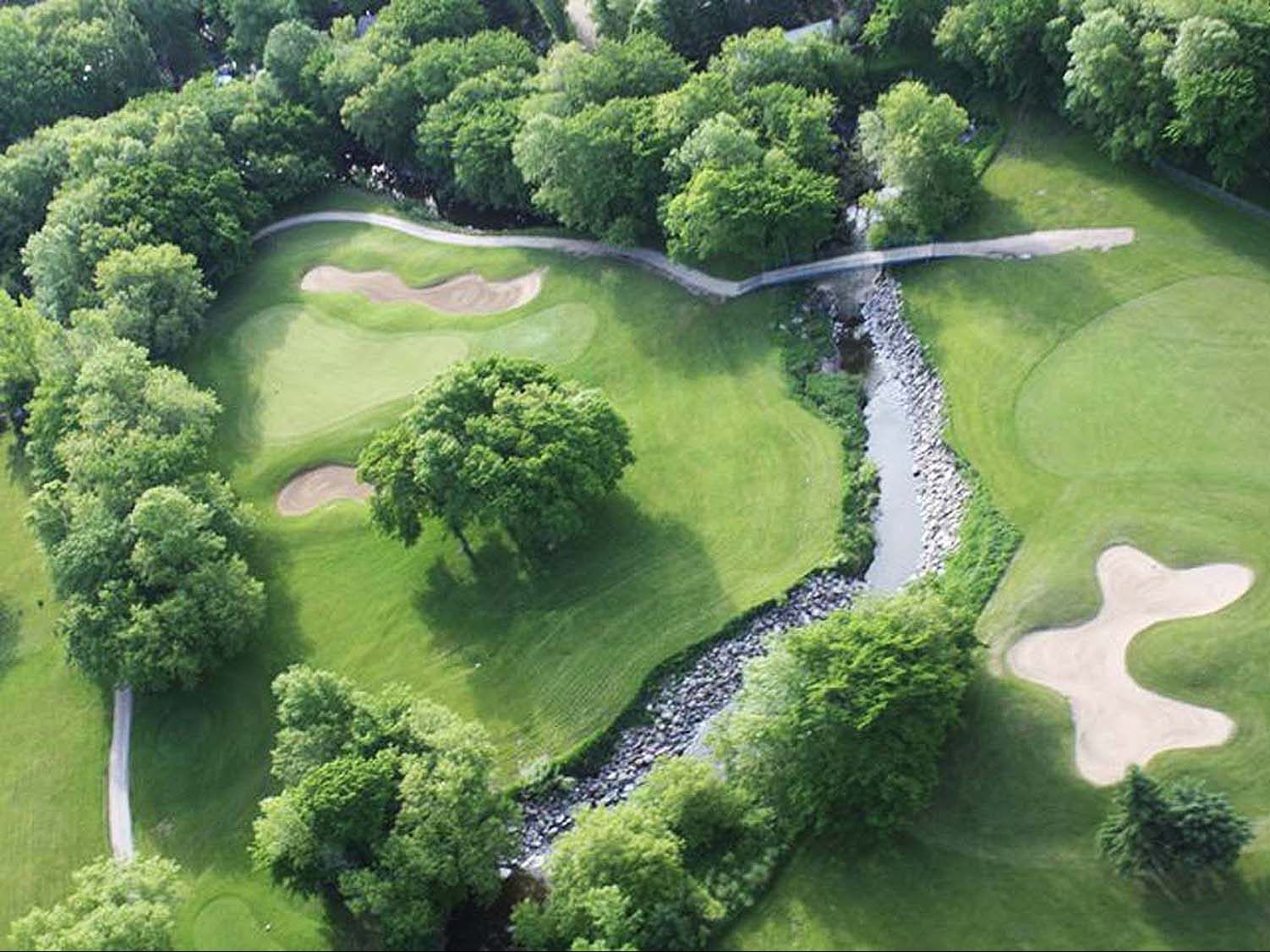 TOUGH LOSS: Devastating fire tears through Morden golf course clubhouse ...