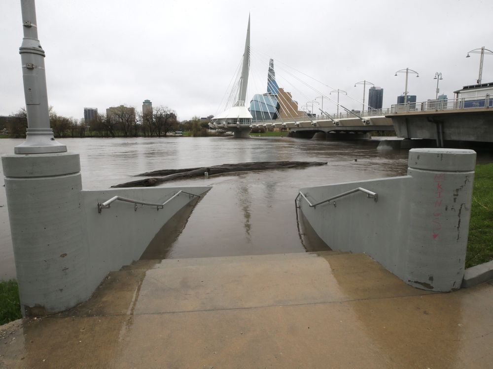 Red River experienced fourth-largest flood on record, province says ...