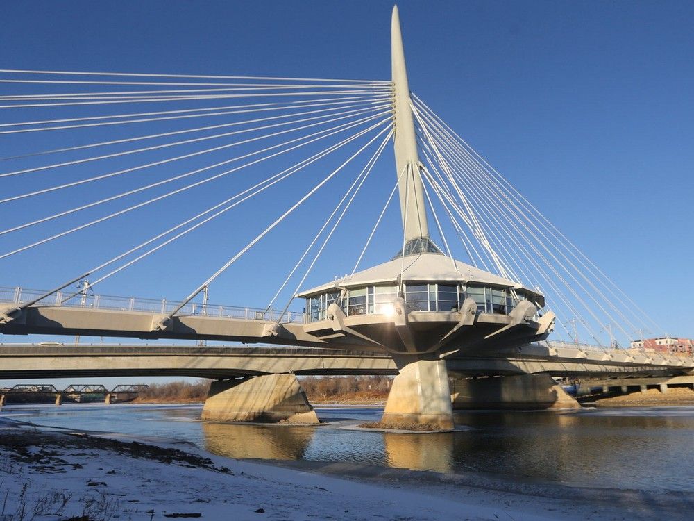 Esplanade Riel, Winnipeg Sign to be lit purple for good cause ...