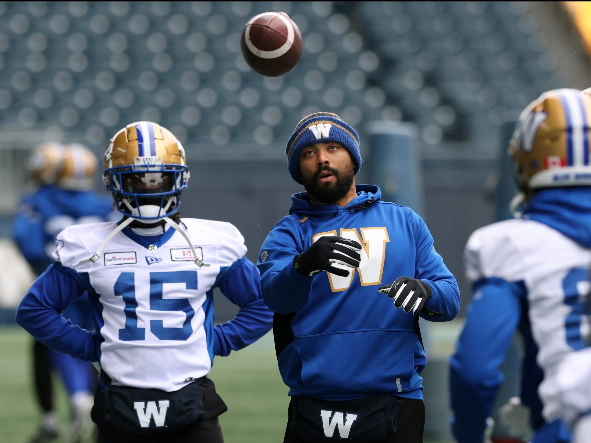West-coast softies stand between Blue Bombers and piece of history | Winnipeg Sun