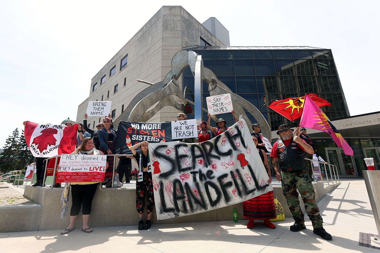 Protesters call for a landfill search to find remains of homicide ...