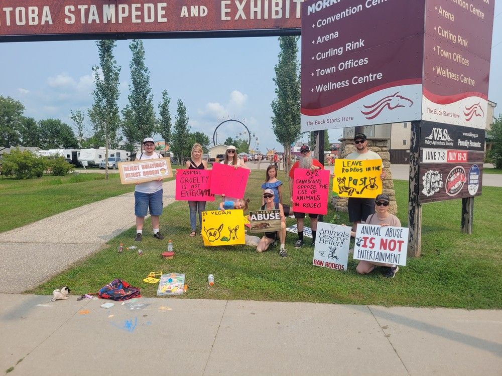 Activists protest Manitoba Stampede, call for ban on all rodeos ...