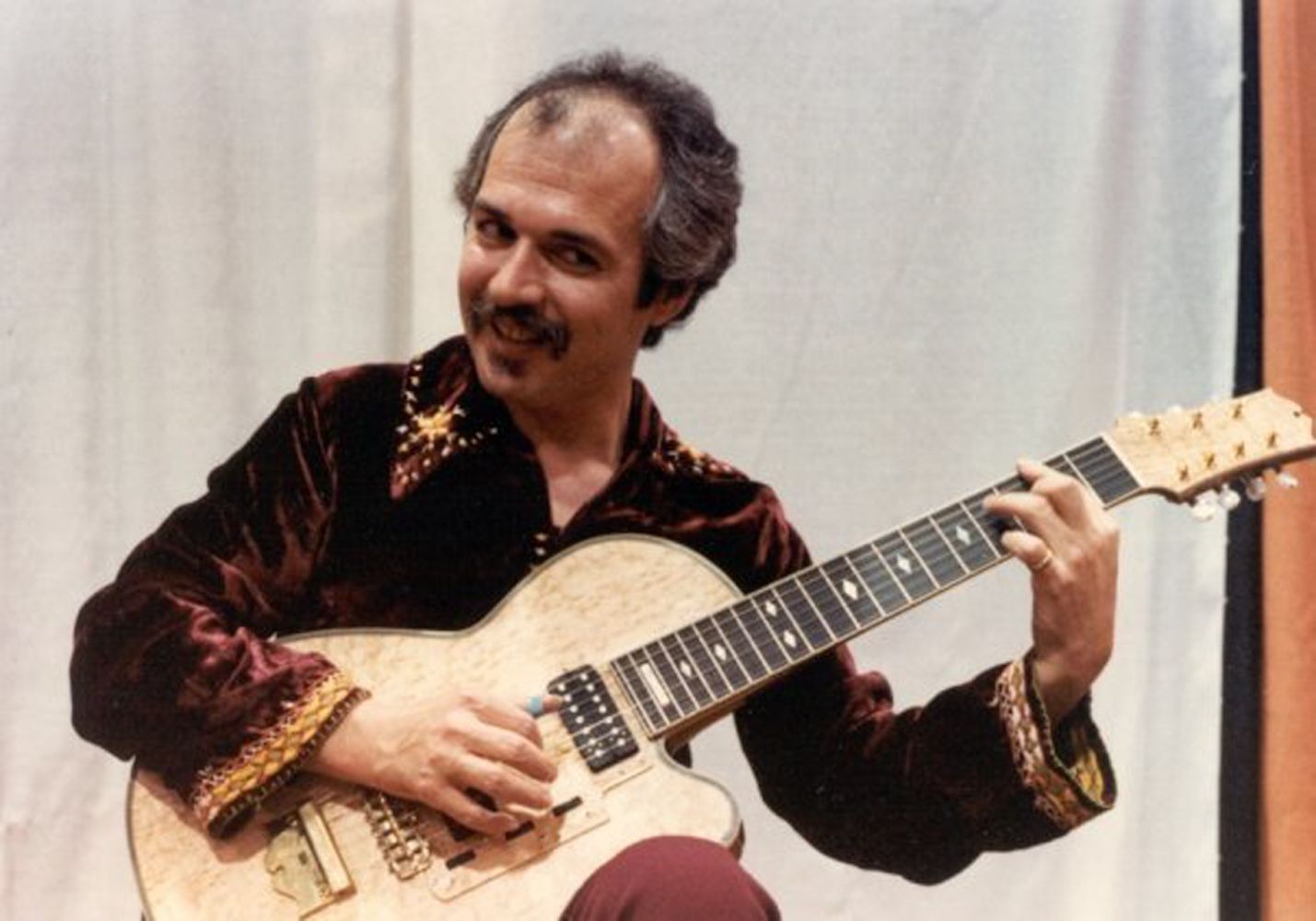 Winnipeg guitar legend Lenny Breau’s Genius still reverberates ...