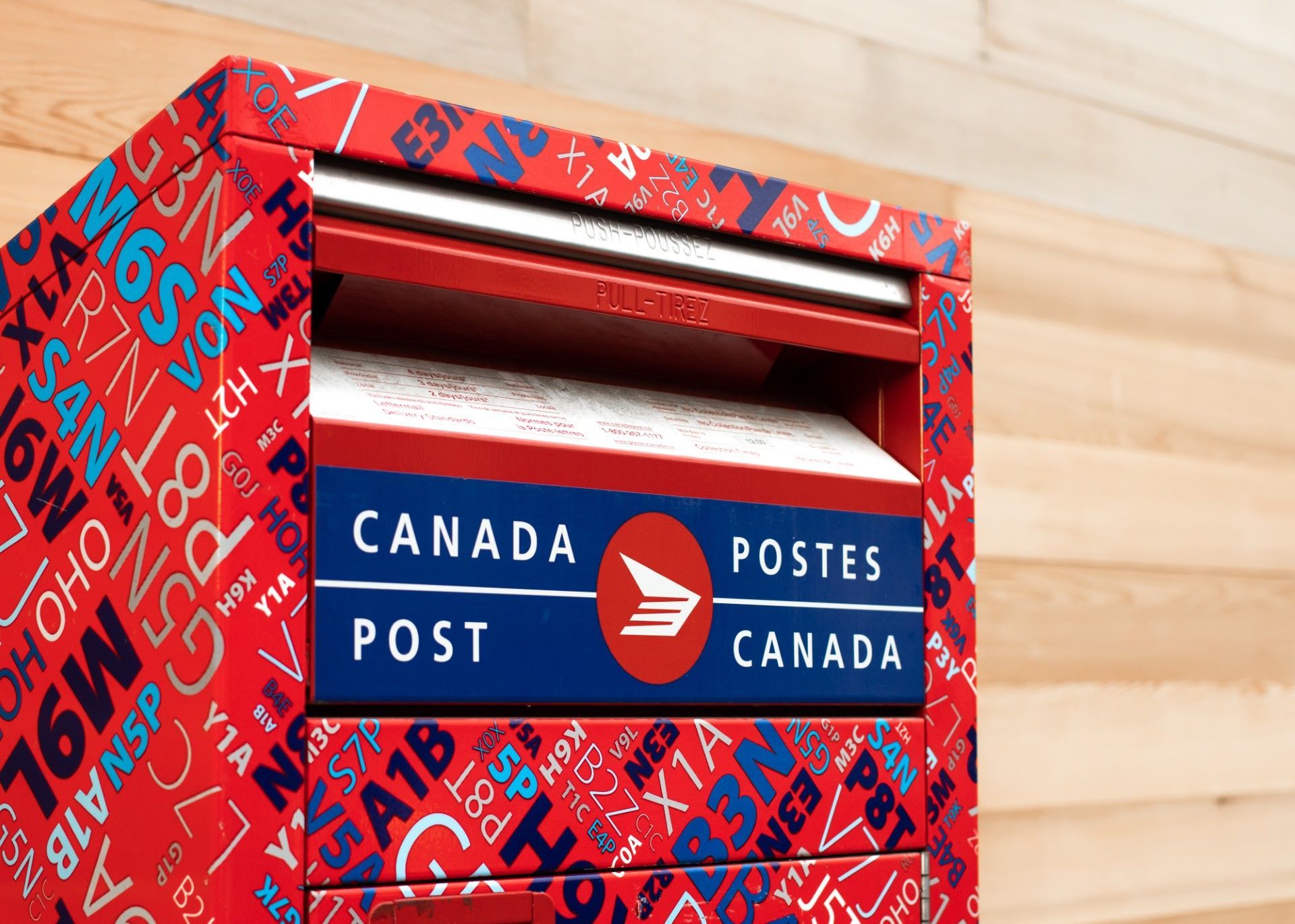 Mail delivery returns as postal union shifts to rotating walkouts ...